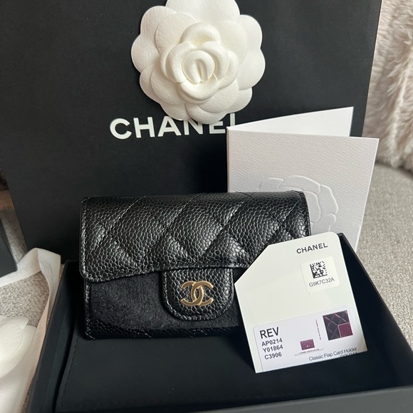 CHANEL | Accessories | Chanel Caviar Quilted Flap Card Holder Wallet ...